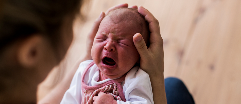 How Do I Know If My Baby Has Colic Or Reflux? | Babocush – Babocush Limited
