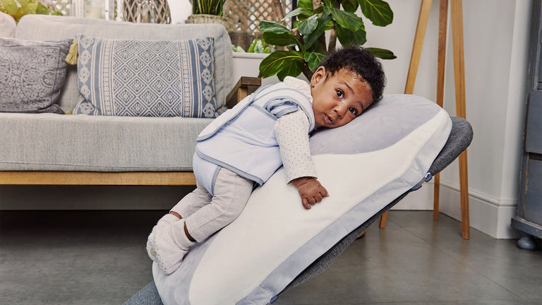 Babocush Limited | Settles babies with colic, gas & reflux in moments